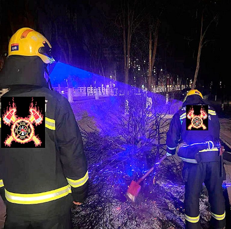 Firefighter laser Torch Light Sheet Thick Beam Visible in Thick Smoke ...